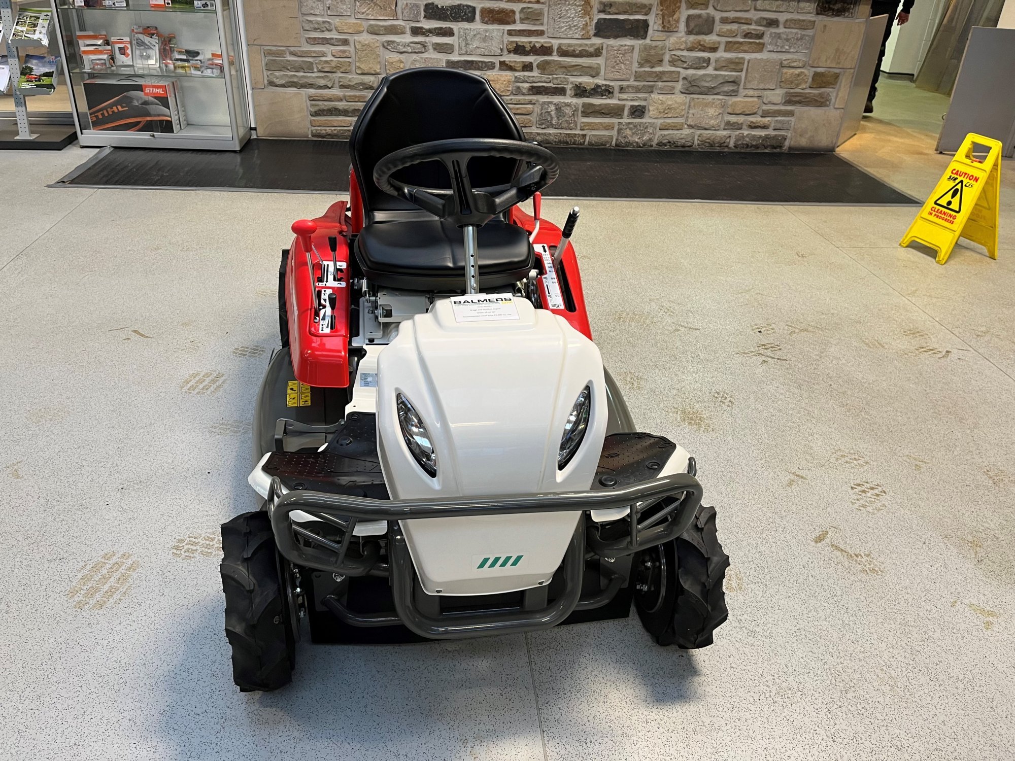 Orec Rabbit RM952 Bank Mower | Balmers GM Ltd